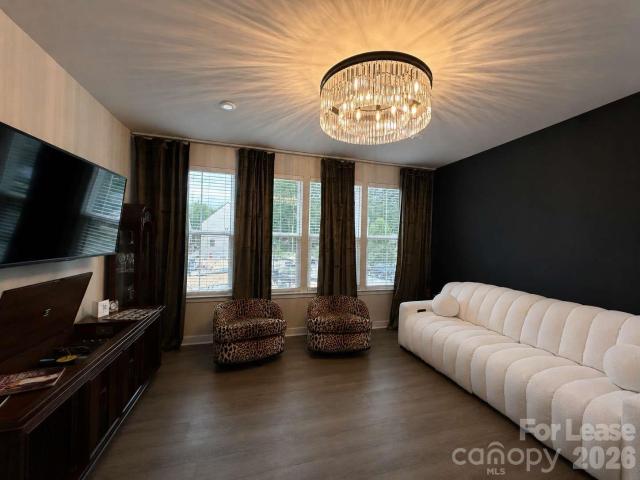 404 Spearfield Lane
