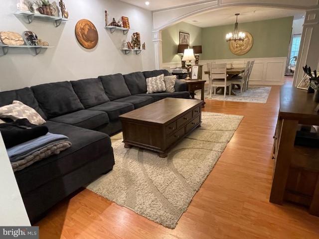 404 Summerhill Court