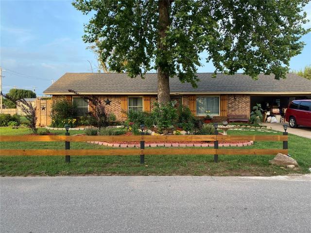 404 SW 1st Street