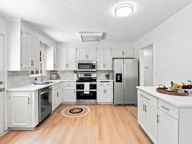 404 Paul Revere Drive