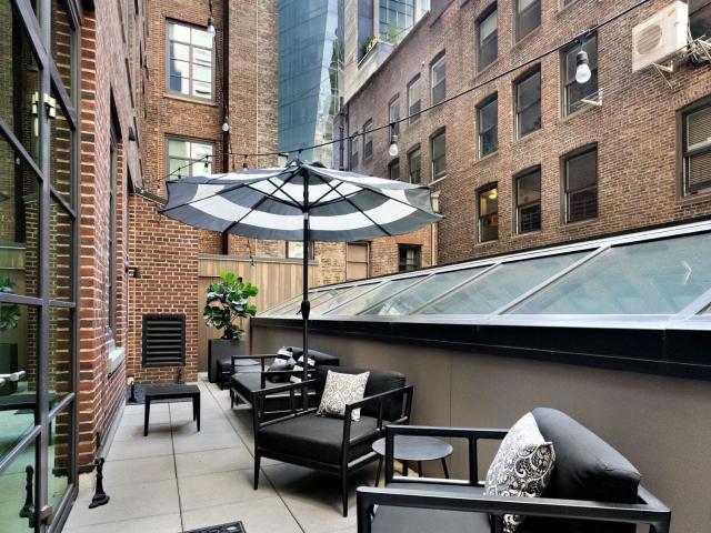 404 Park Avenue S 3E