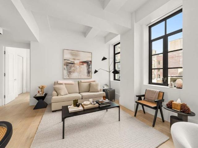 404 Park Avenue South, New York, NY