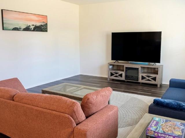 404 Purple Heart Dr
