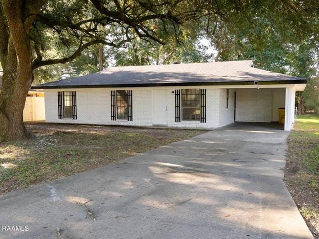 404 Rampart St, Carencro, LA 70520
