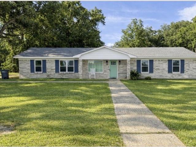 404 W 9th Ave, Foley, AL 36535