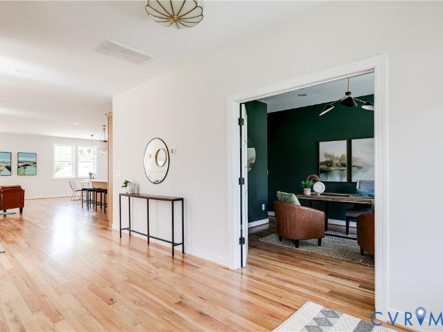 404 W 31st Street