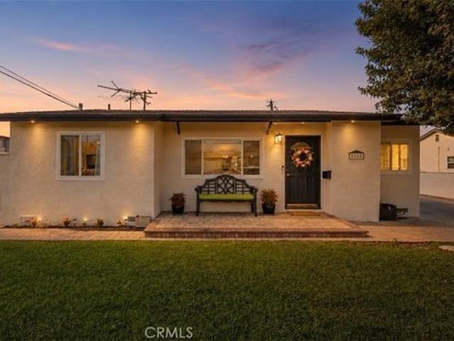 404 W Workman Ave W, Covina, CA 91723
