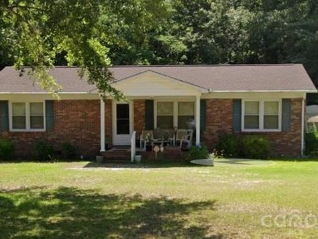 404 W Hammond St, Heath Springs, SC 29058