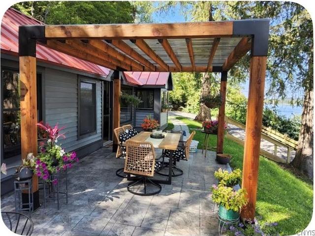 404 W Lake Rd, DeRuyter, NY 13052