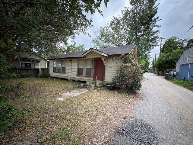 404 W Main St, Tomball, TX 77375