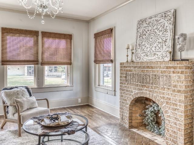 404 W Main Street