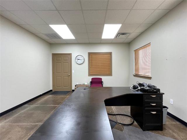 404 W Pikes Peak Road