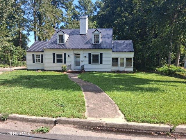 404 Wilson Ave, Kinston, NC 28501