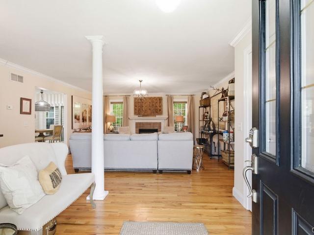404 Tamarack