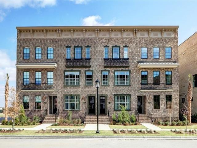 404 Upper East Ave, Savannah, GA 31401