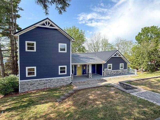 404 Yellow Buckeye Ln, Glasgow, KY 42141