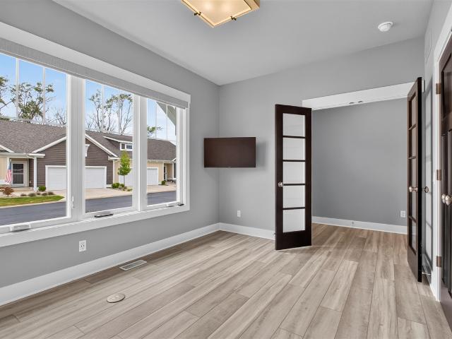 4054 Bungalow Path