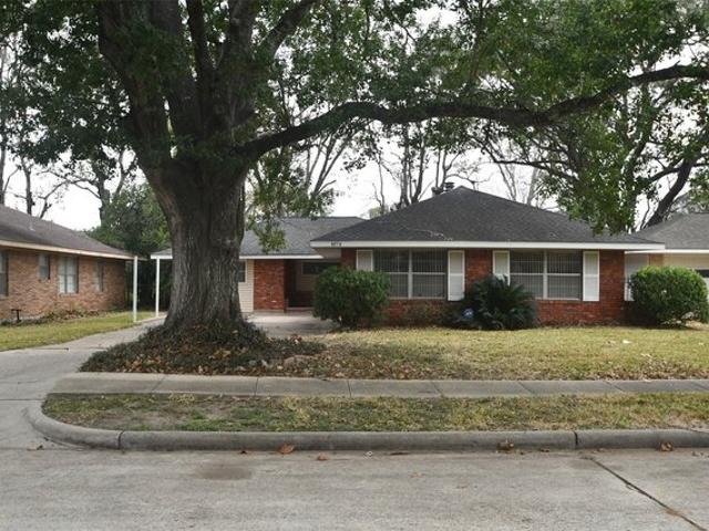 4054 Cheena Dr, Houston, TX 77025