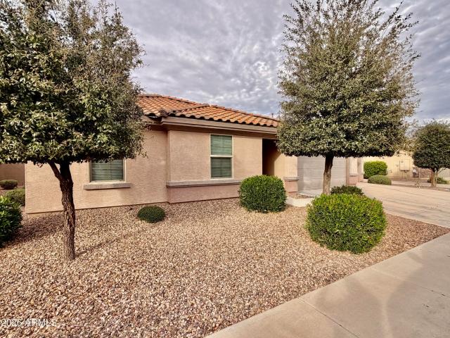 40556 W James Ln, Maricopa, AZ 85138 | MLS #6985 | Compass