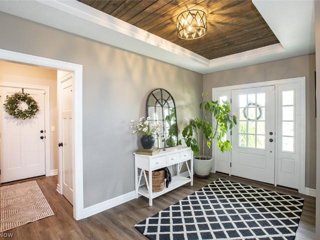 4055 Deer Lake Drive