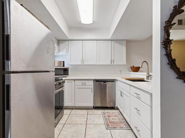 4055 Falcon St 202