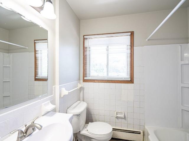 4055 Lyndale Ave N 2 Bedroom Apartment for Rent at 4055 Lyndale Ave N, Minneapolis, MN 55412 Webber Camden