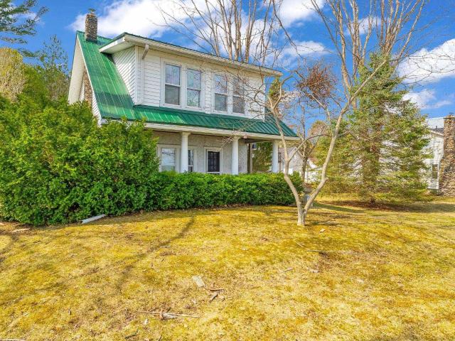 4055 Lakeshore Road