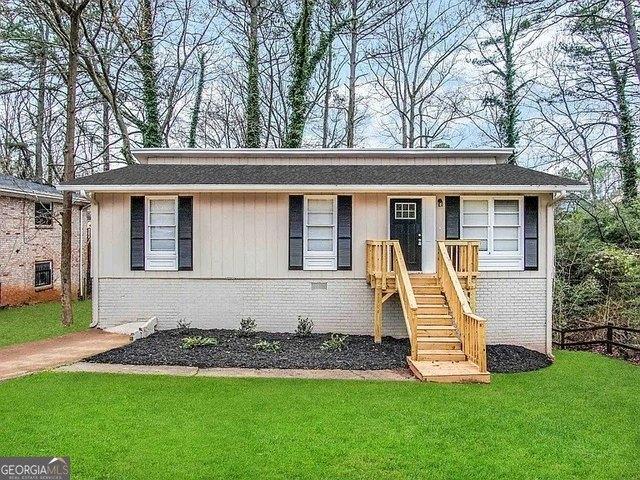 4055 Lindsey Dr, Decatur, GA 30035