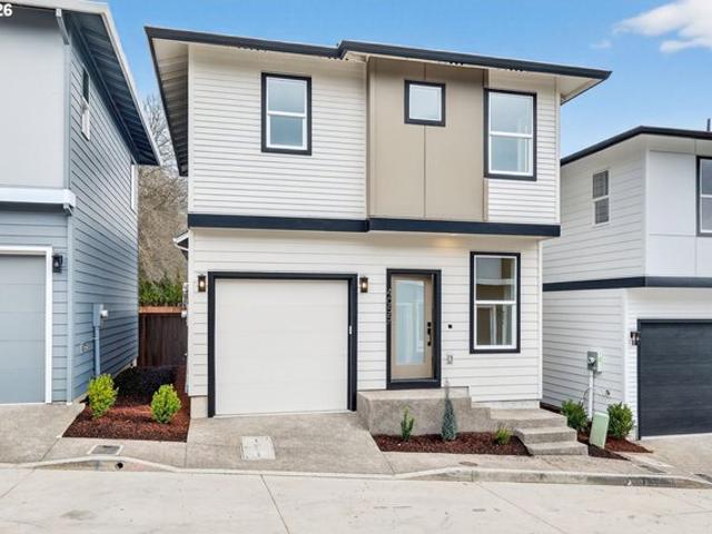 4055 SW McKinley St, Gresham, OR 97080