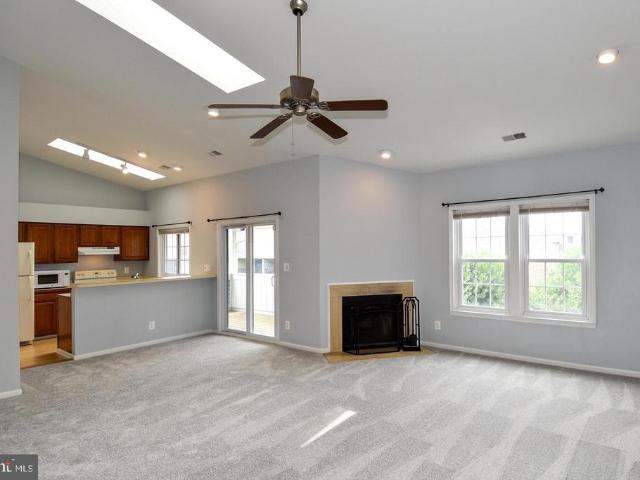 4056 C Grays Pointe Court # 4056C