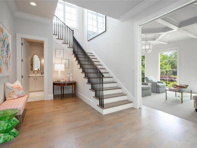 4056 Druid Lane