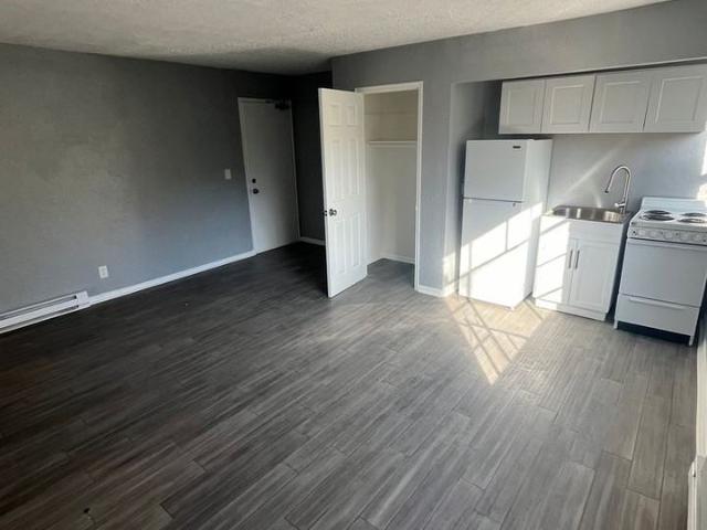 4056 Reading Rd 1 Bedroom Apartment for Rent at 4056 Reading Rd, Cincinnati, OH 45229 Paddock Hills