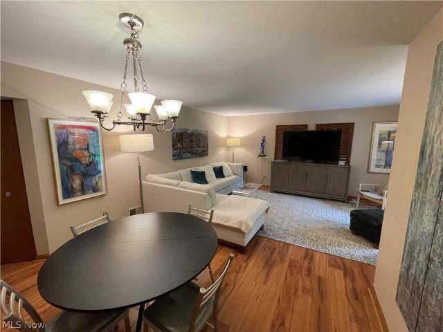 4056 Saint Andrews Court 1