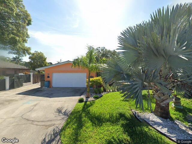4056 38th Way S, Saint Petersburg, FL 33711