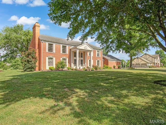 4057 Bur Oak Dr, Smithton, IL 62285 | MLS #25062 | Compass