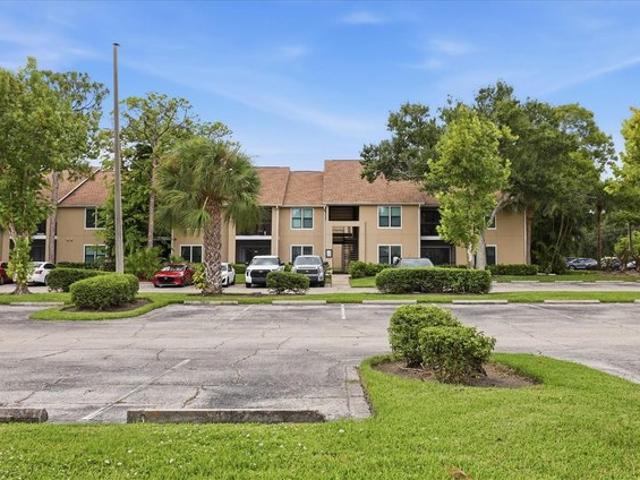 4057 Crockers Lake Blvd Unit 16, Sarasota, FL 34238