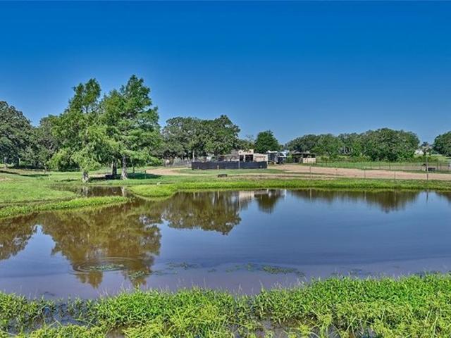 4057 W Highway 21, Paige, TX 78659