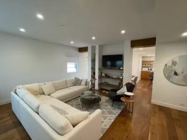 4058 Madison Ave #C, Culver City, CA 90232