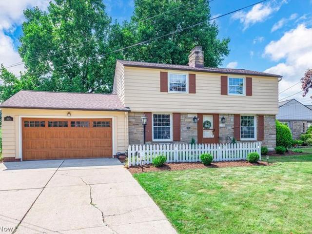 4058 Wooster Rd, Rocky River, OH 44116