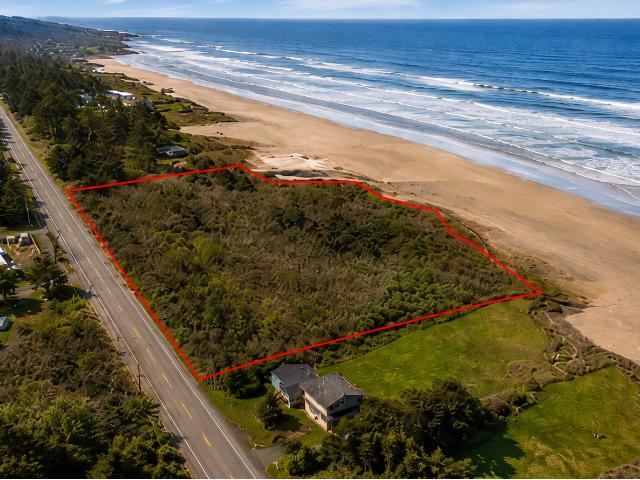 4059 n highway 101
