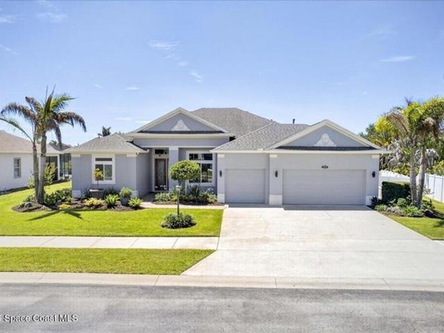 4059 Chastain Dr, Melbourne, FL 32940