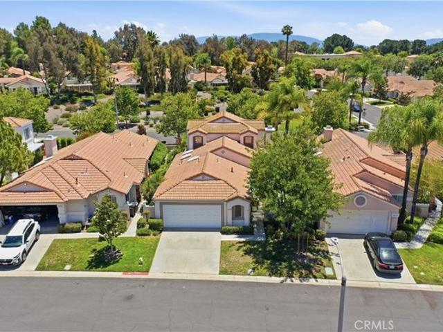 40502 Via Amapola, Murrieta, CA 92562