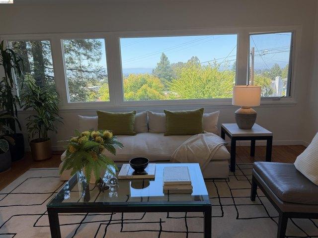 4050 Norton Ave, Oakland, CA 94602