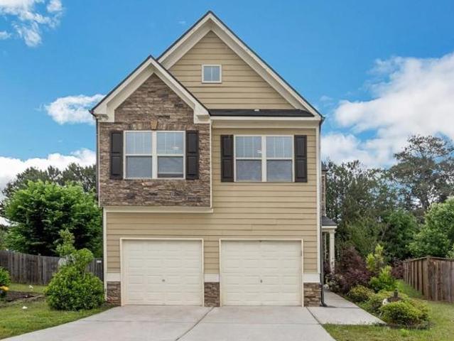 4050 Ironwood Dr, Atlanta, GA 30349
