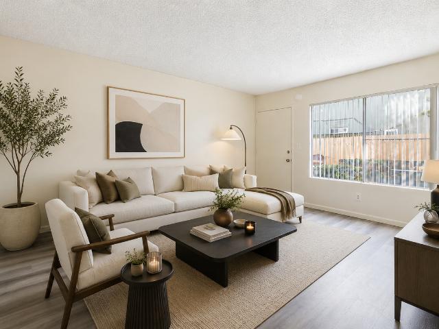 4050 38th Street 1 Bedroom Apartment for Rent at 4050 38th St, San Diego, CA 92105 Corridor