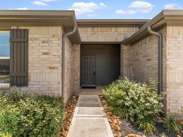 40510 Birch Shadow Court