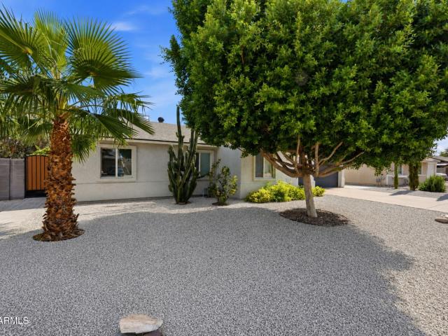 4051 e emile zola avenue