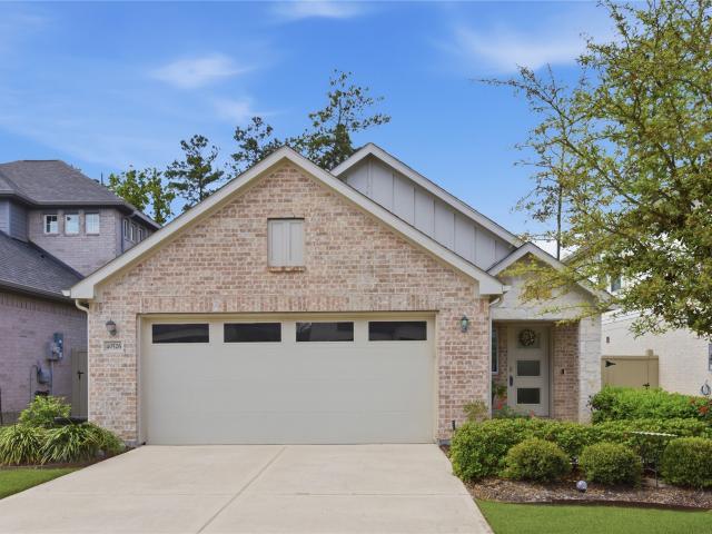 40526 Berylline Lane