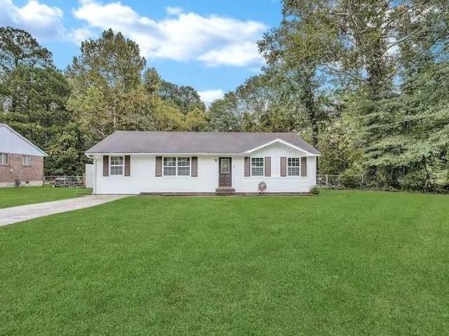 4052 Conley Dr, Conley, GA 30288