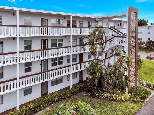 4052 Harwood E Unit 4052, Deerfield Beach, FL 33442